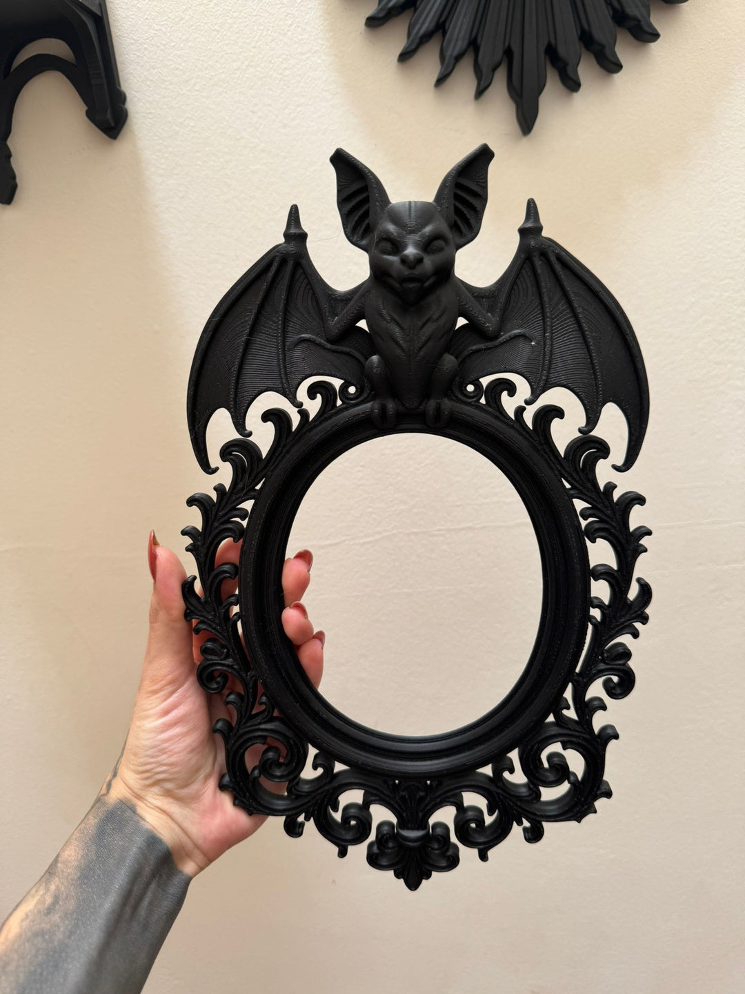 Gothic Bat Frame– 3D Crazy Works
